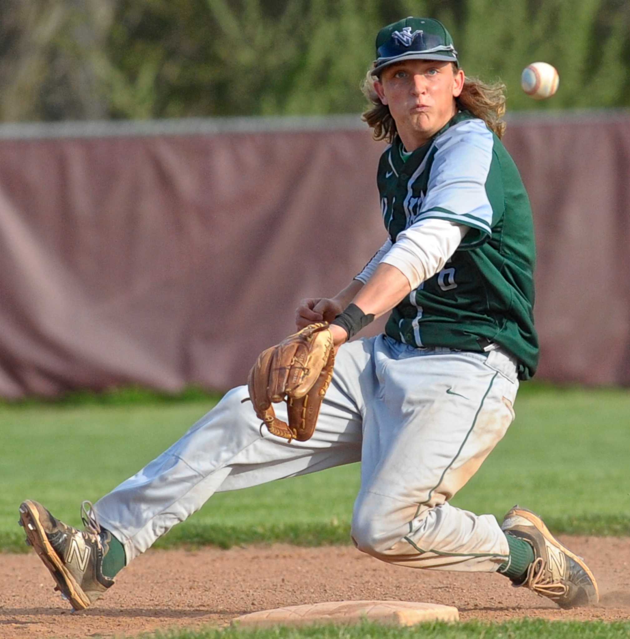 New Milford tops Pomperaug in clash of SWC baseball contenders