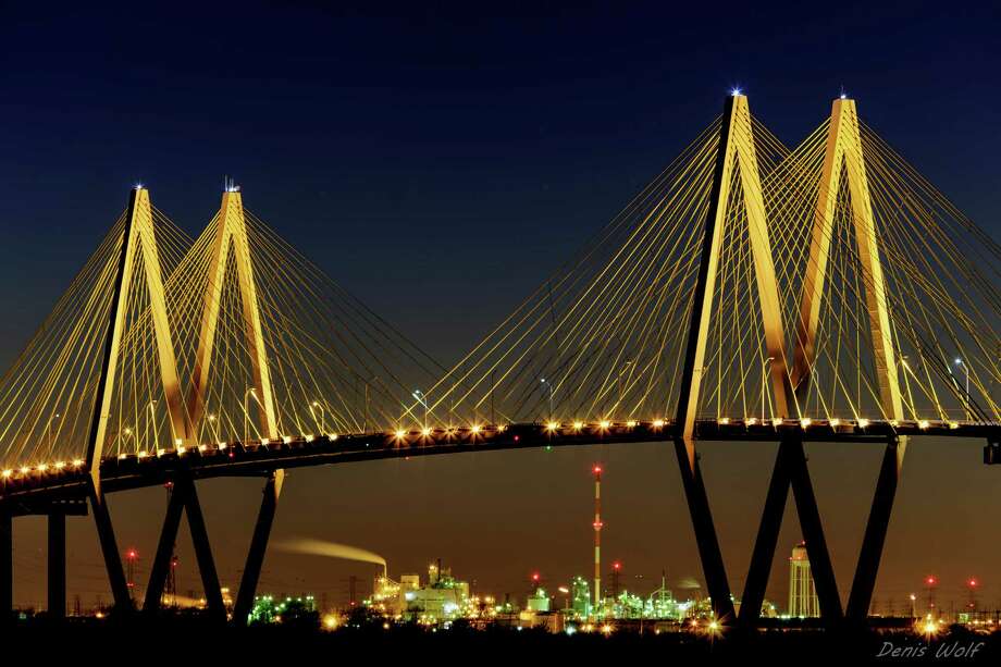 Man dies after jumping off Fred Hartman Bridge in La Porte - Houston ...