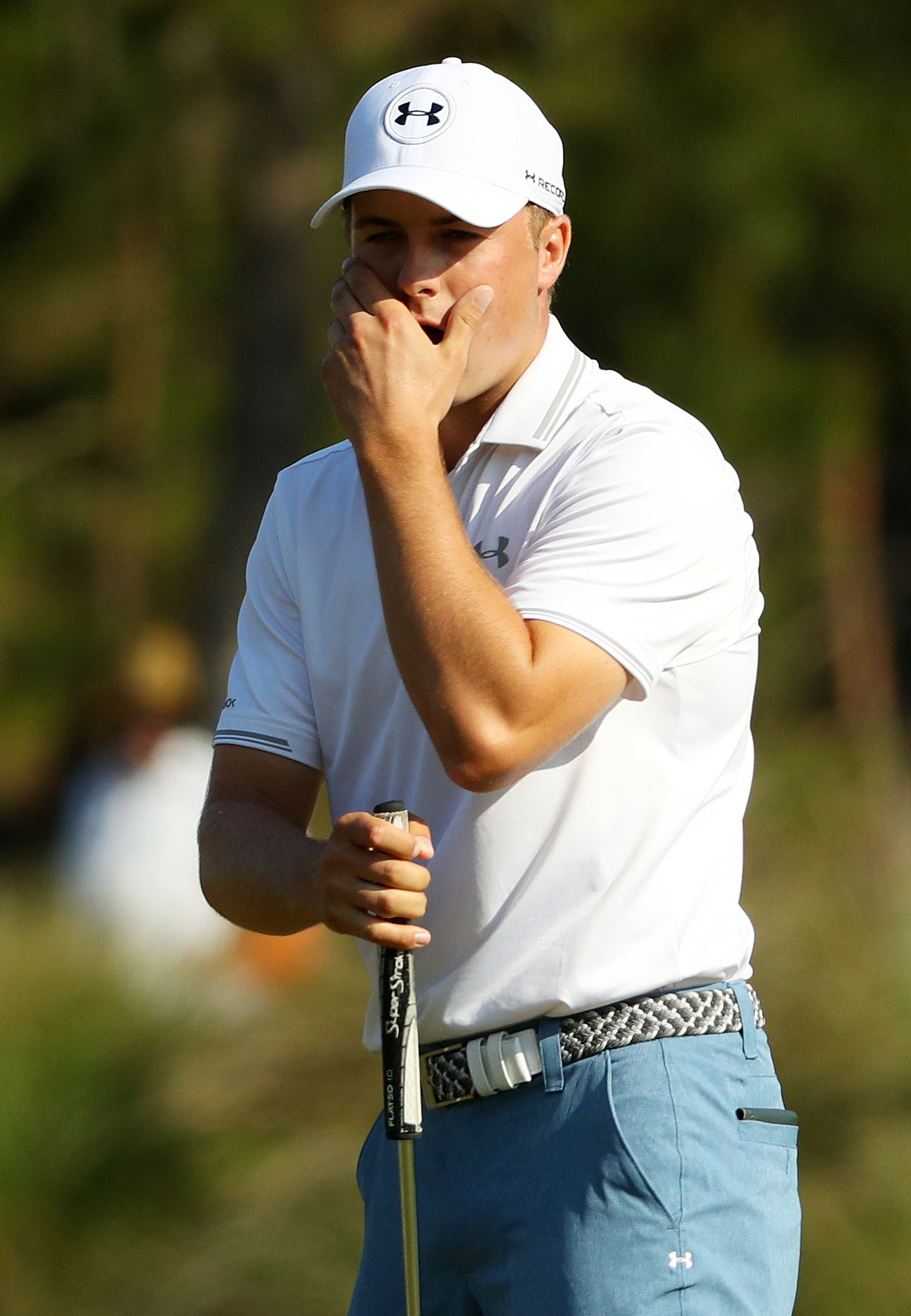 Jason Day's 63 ties record, owns 2-shot lead at Players