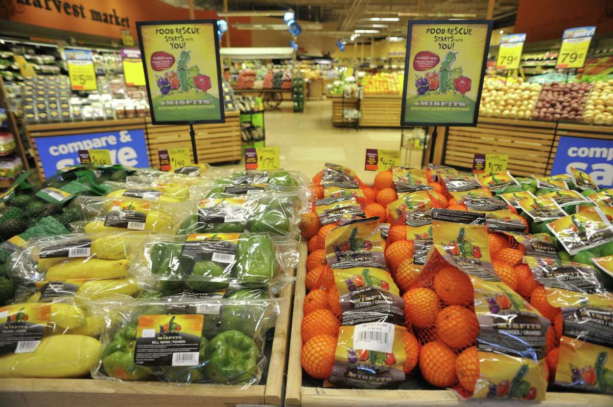 Hannaford sells 'misfit' fruit, veggies