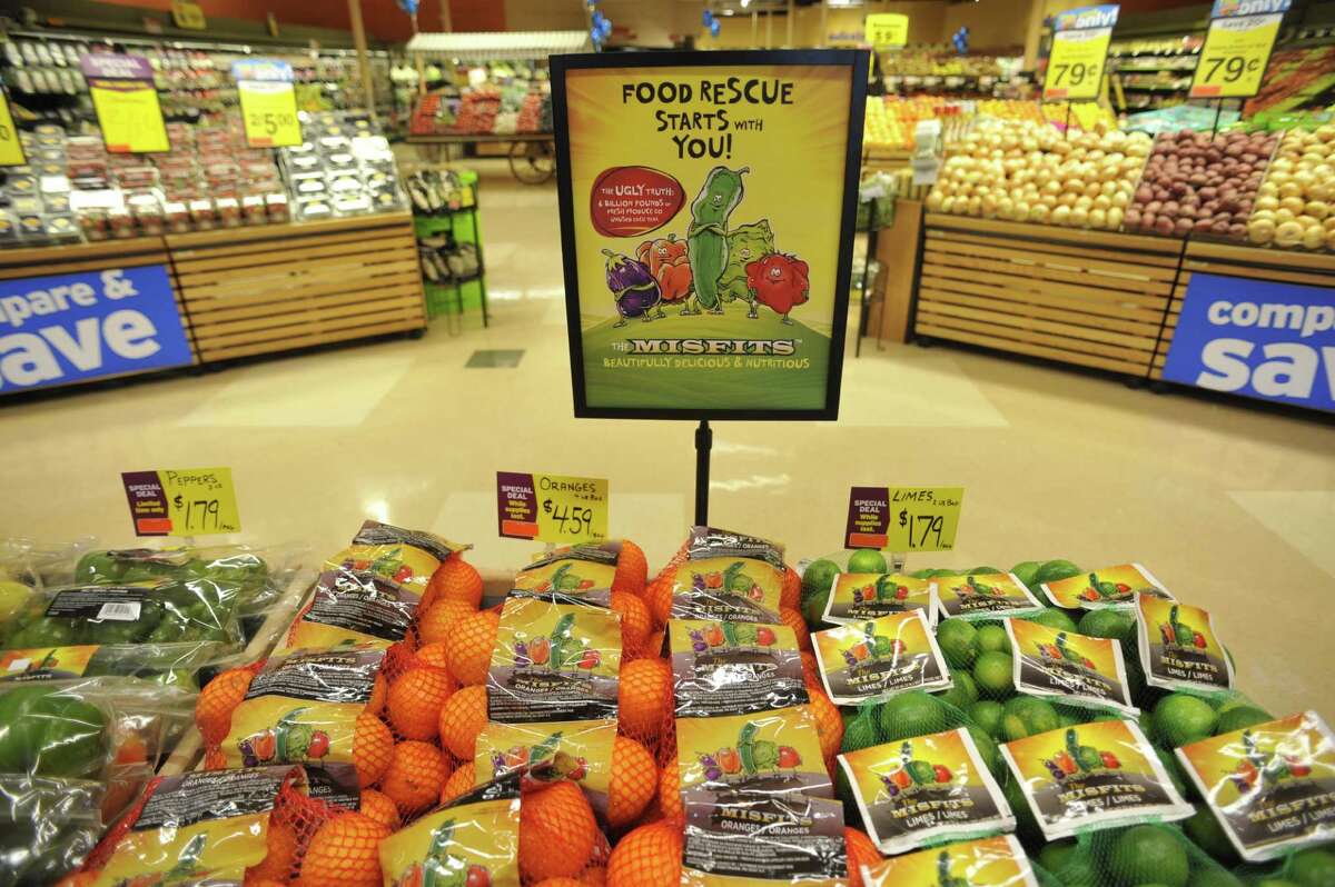 Hannaford sells 'misfit' fruit, veggies