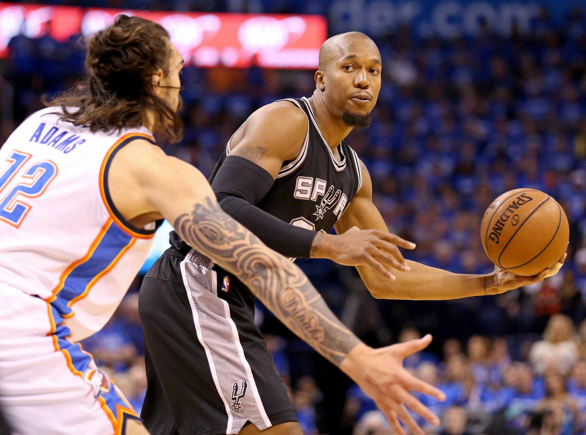 Spurs’ West reportedly to opt out, mull future