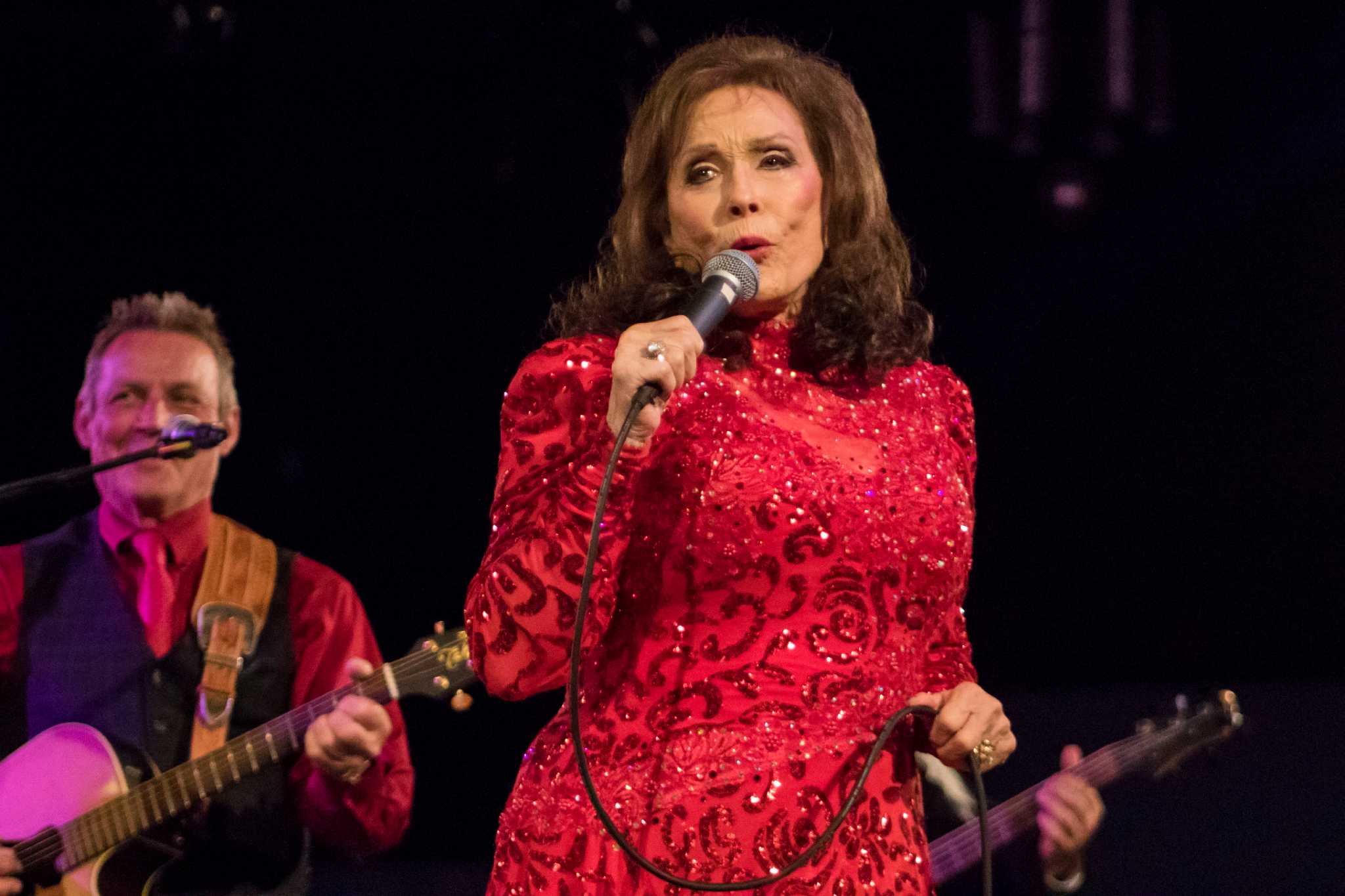 Country queen Loretta Lynn reigns over Houston