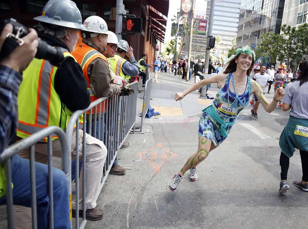 Texas man wins Bay to Breakers in 35 minutes, 23 seconds