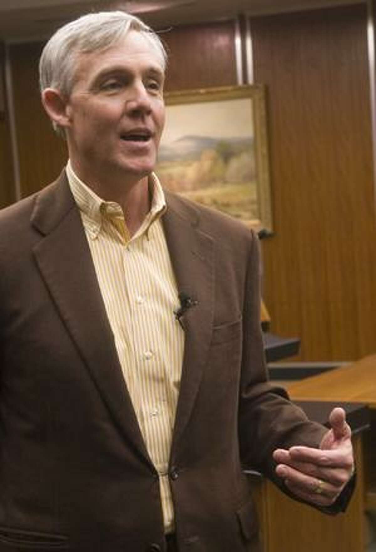 The race for re-election begins for Mayor Wes Perry