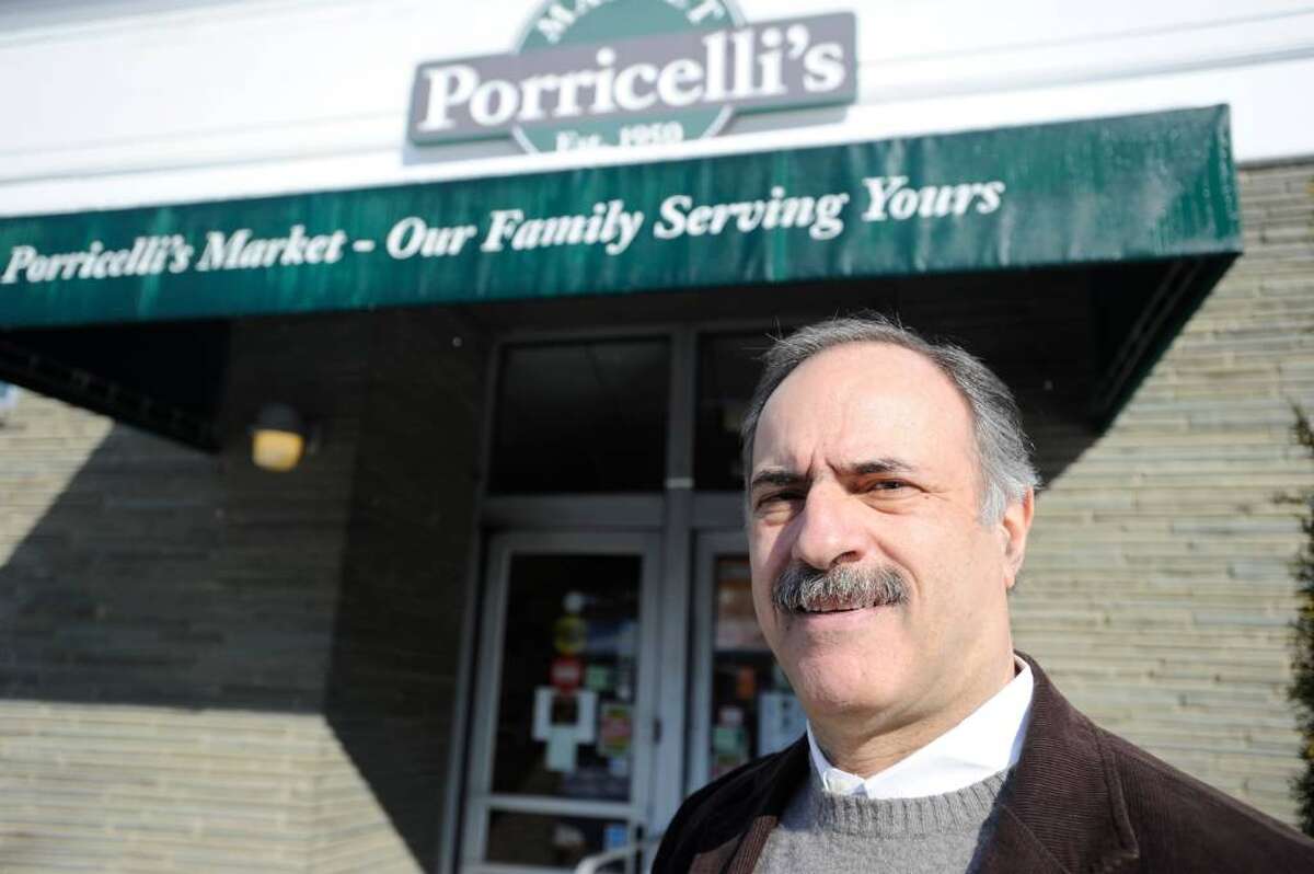 Greenwich's Mom and Pops