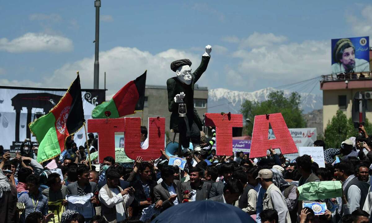 Huge Protest Against Afghan Government Brings Kabul To A Halt