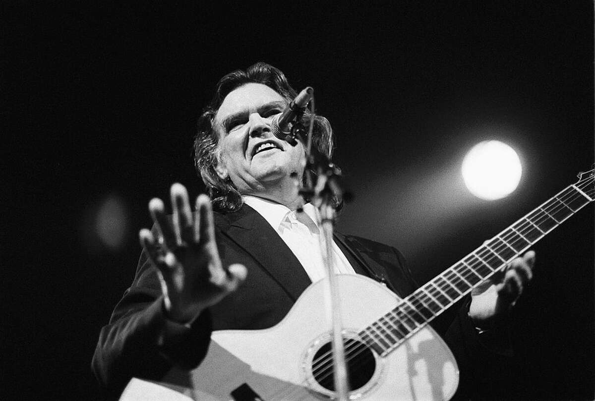 Guy Clark, iconic Texas songwriter, dies at 74