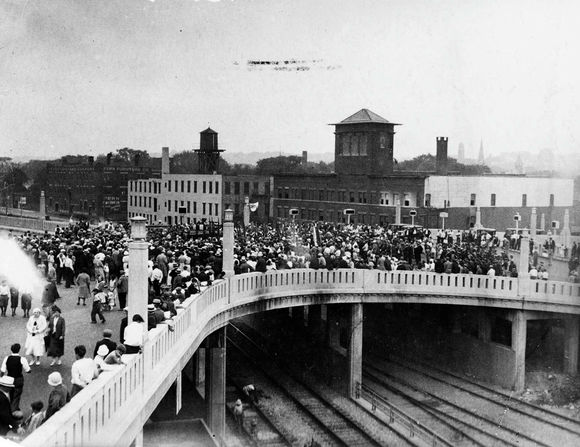 Historical photos: Dunn Memorial Bridge