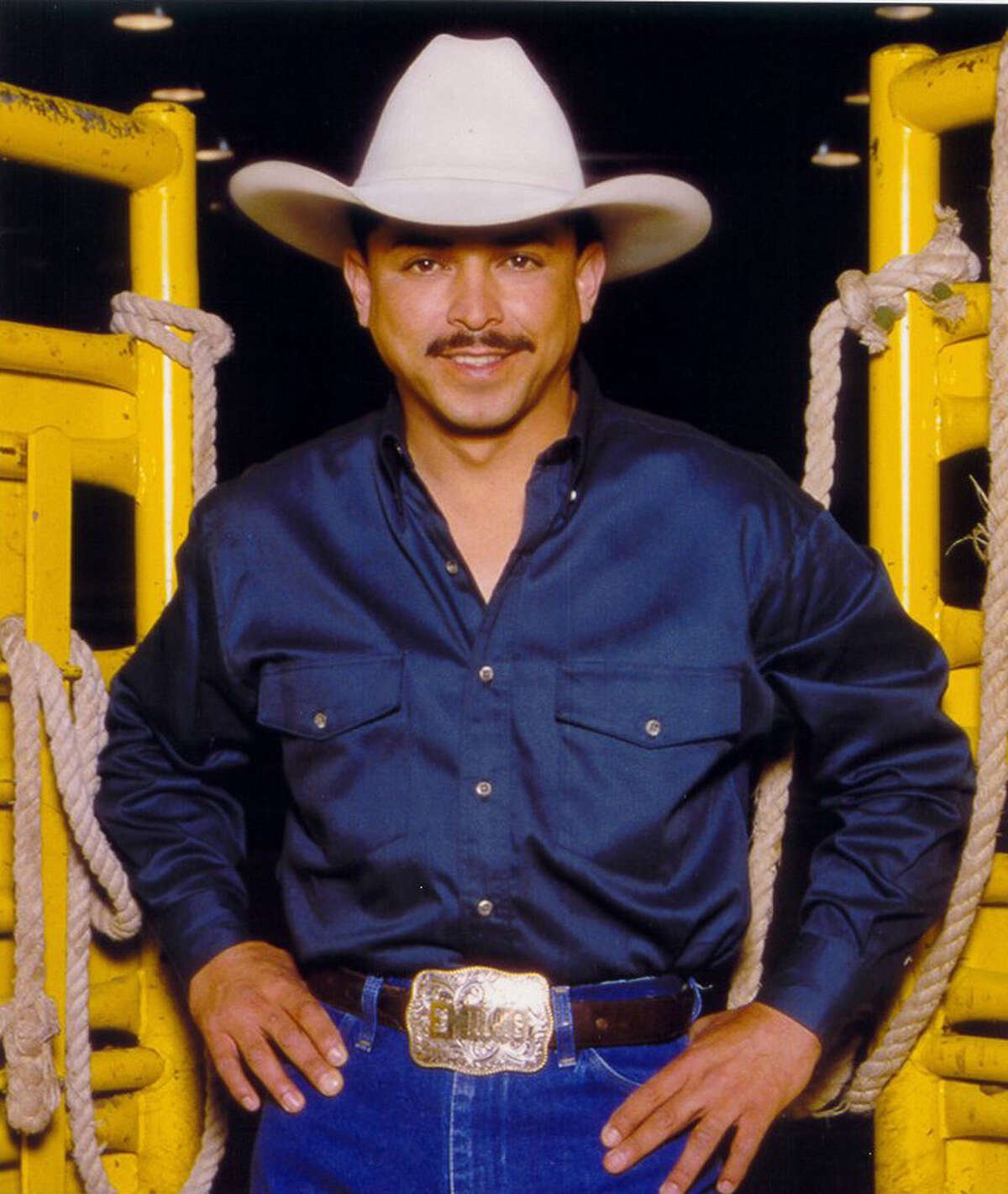 Tejano star Emilio Navaira dead at 53