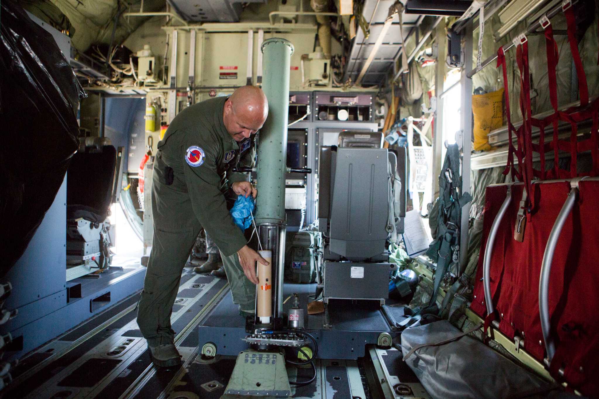 Hurricane hunters pierce heart of storm with skill