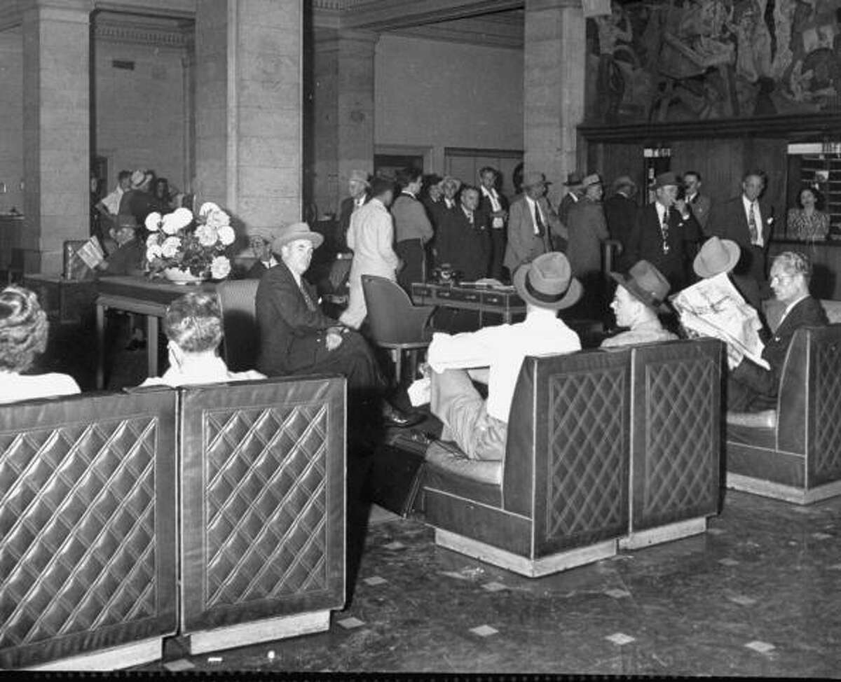 The history of Houston's Rice Hotel