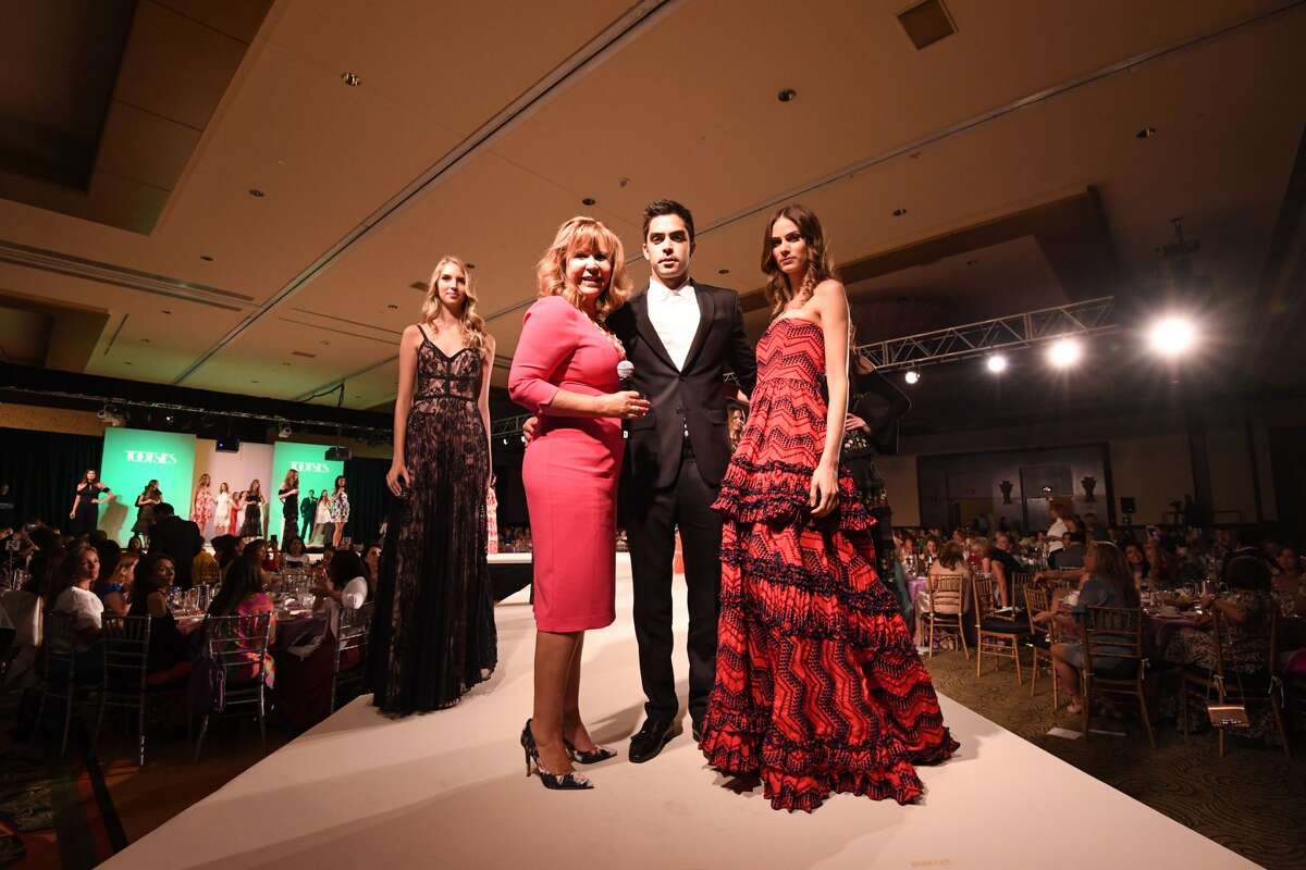 A Miss Universe, fashion designer, and more toast Houston Latinas at ...