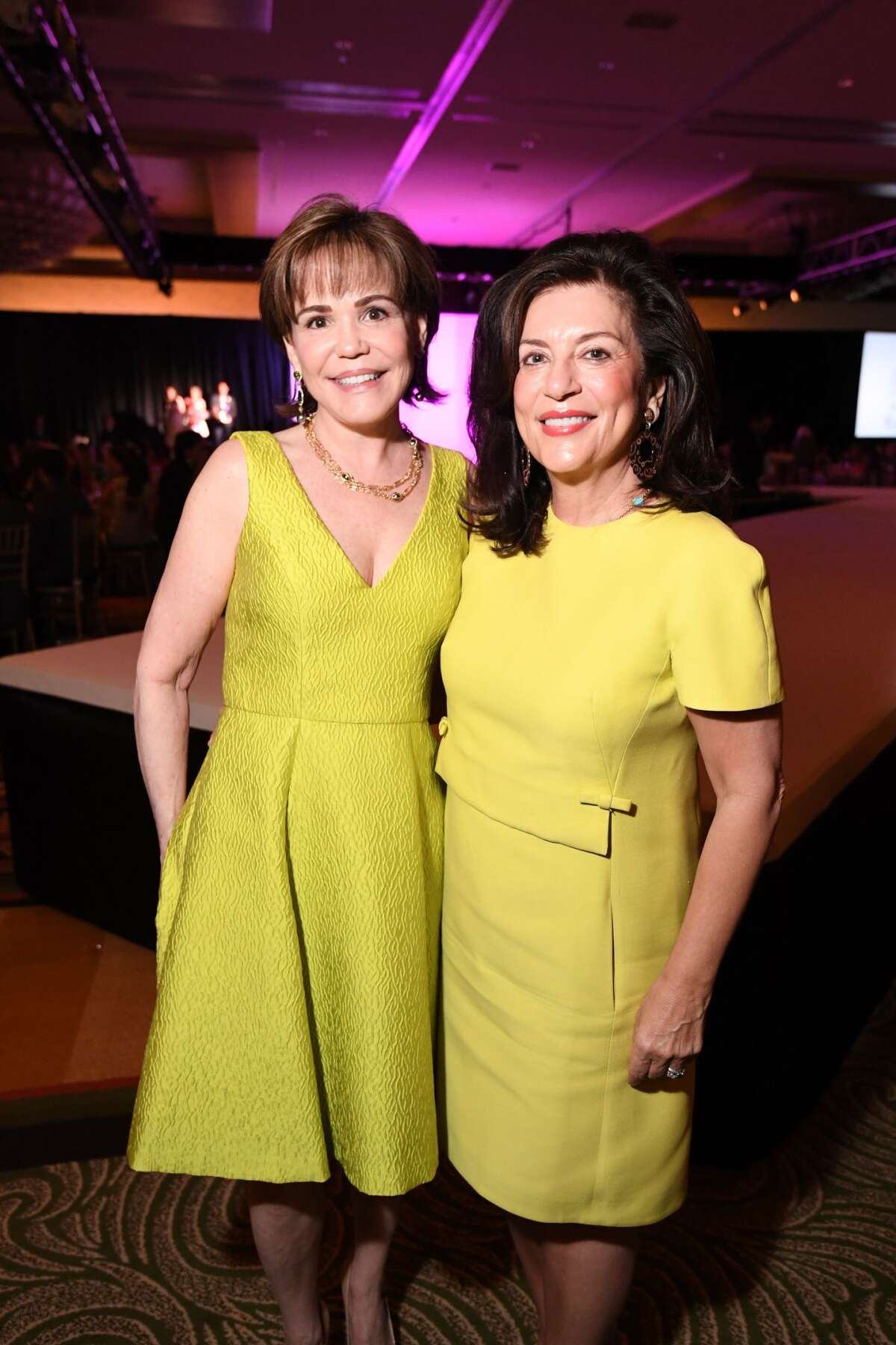 A Miss Universe, fashion designer, and more toast Houston Latinas at ...