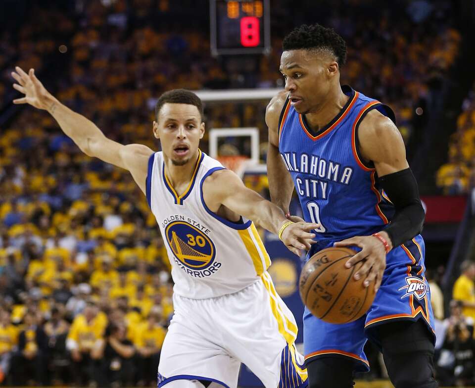 Steph Curry dives into the stands at Oracle, rest of the world asks why ...