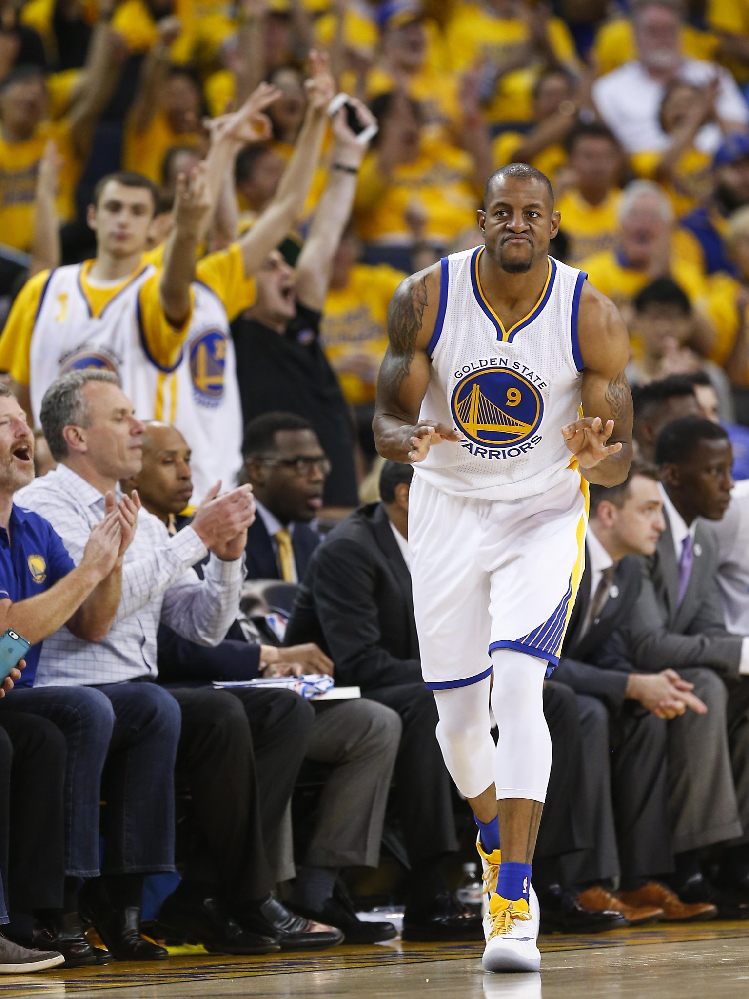 Warriors’ bench plays starring role in Game 2 win