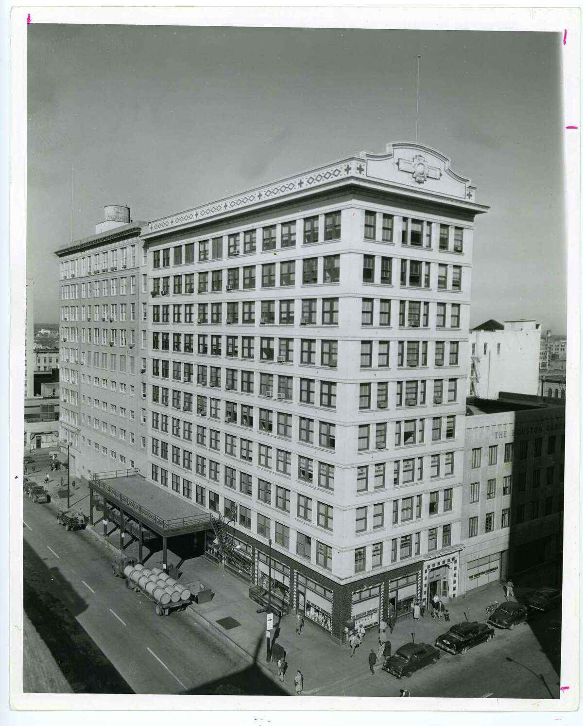 The Chronicle leaves the ghosts behind at 801 Texas