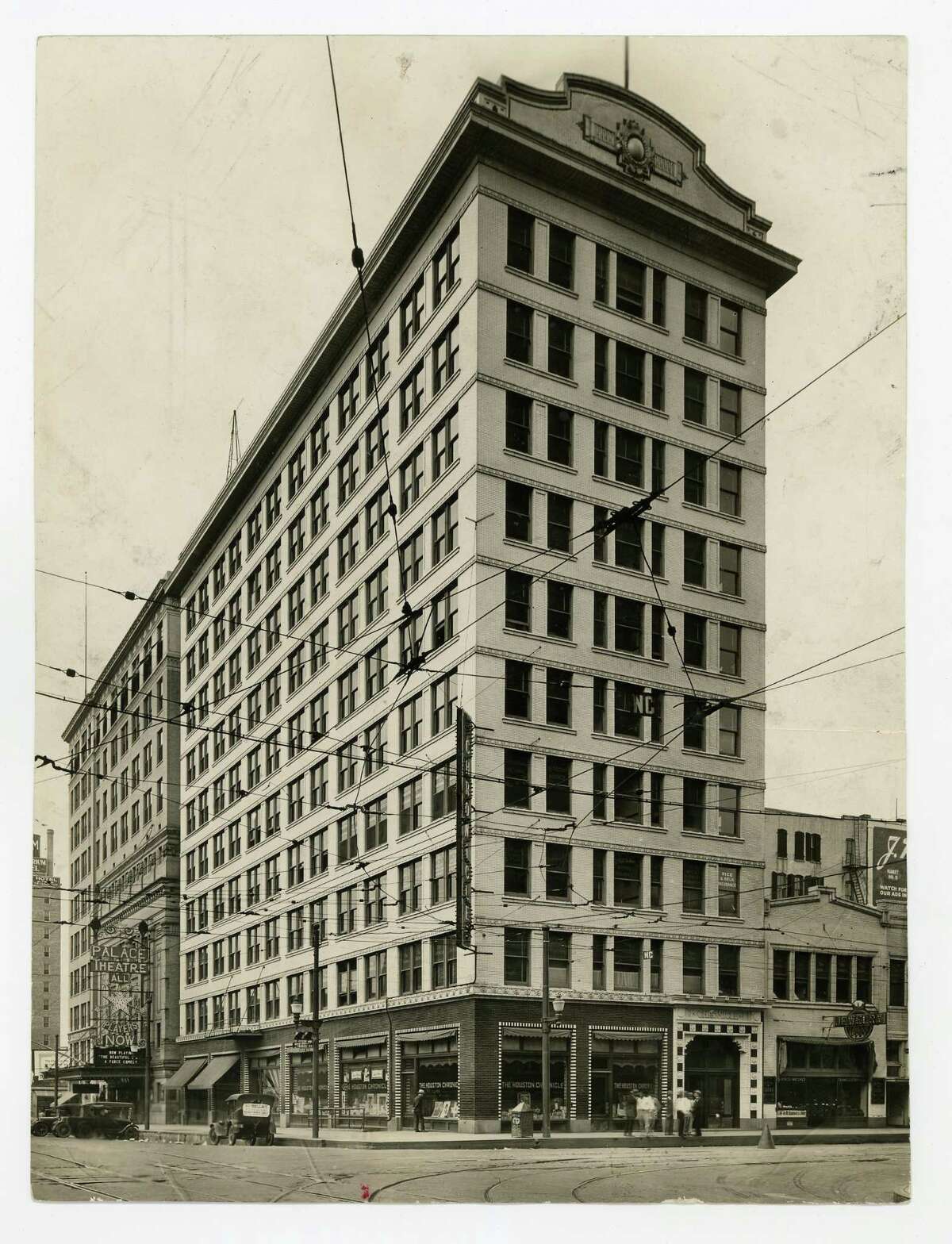 The Chronicle leaves the ghosts behind at 801 Texas