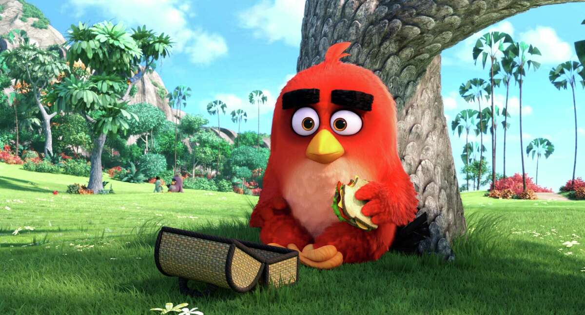 Review: 'Angry Birds' film lays a big ol' egg