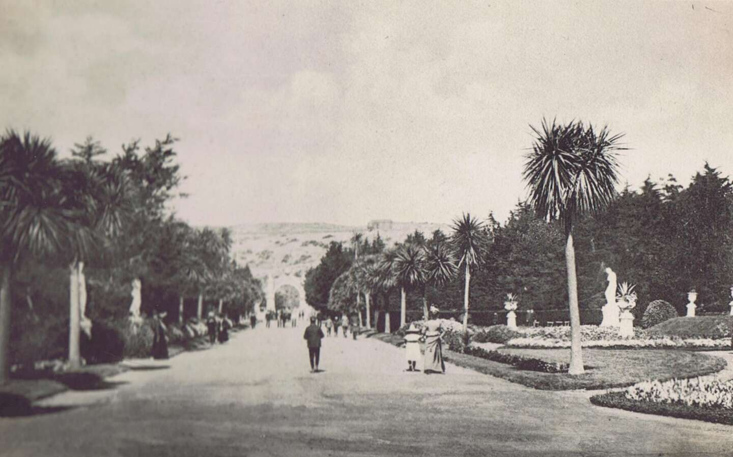 Historic photos capture former glory of Adolph Sutro's once grand San ...