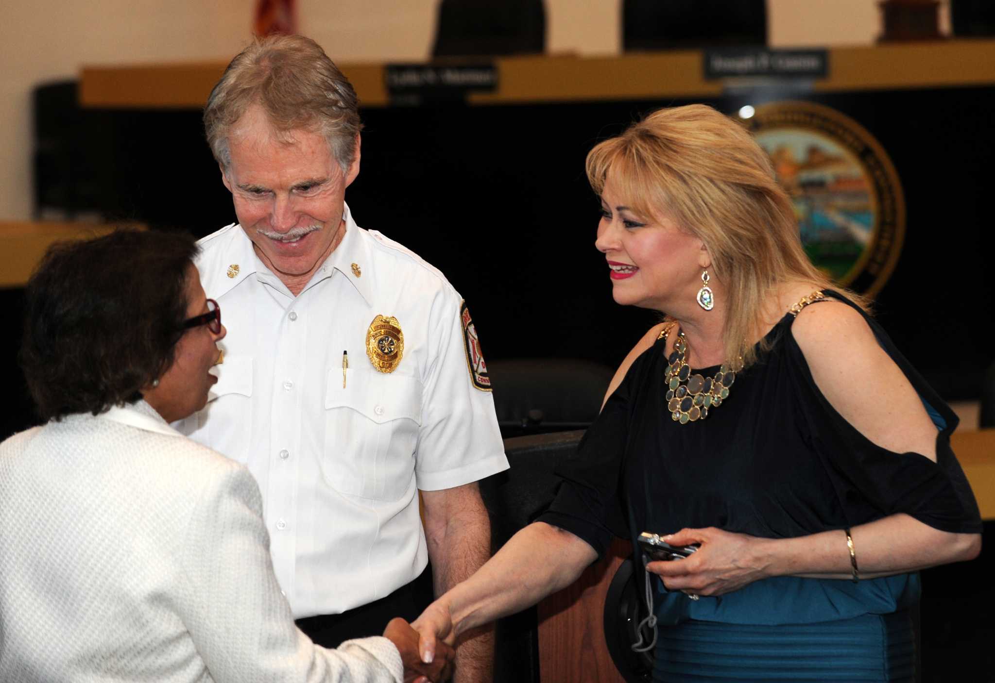 Fire chief says goodbye... quietly