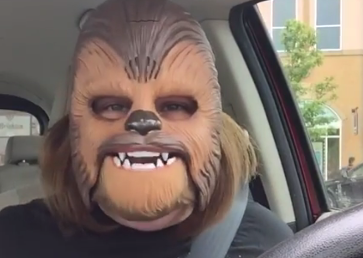 Texas mom who went viral for Chewbacca mask receives free toys from ...