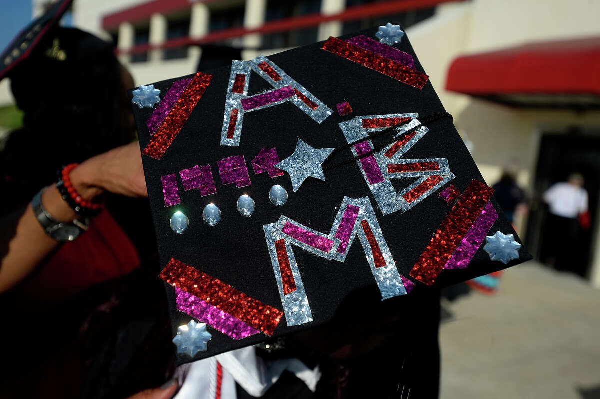 Lamar graduates customize caps