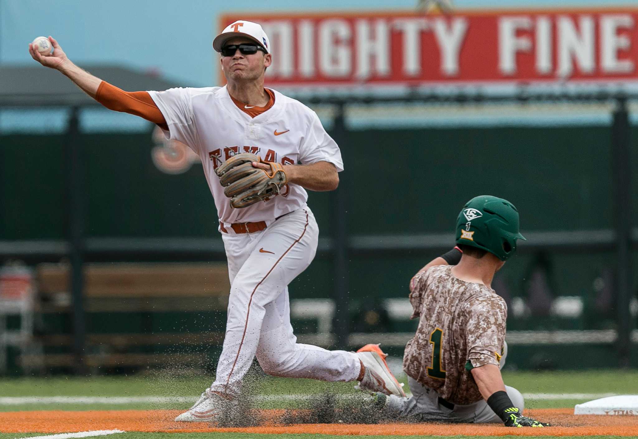 Jake McKenzie plays all nine positions for Texas in win over UT-RGV