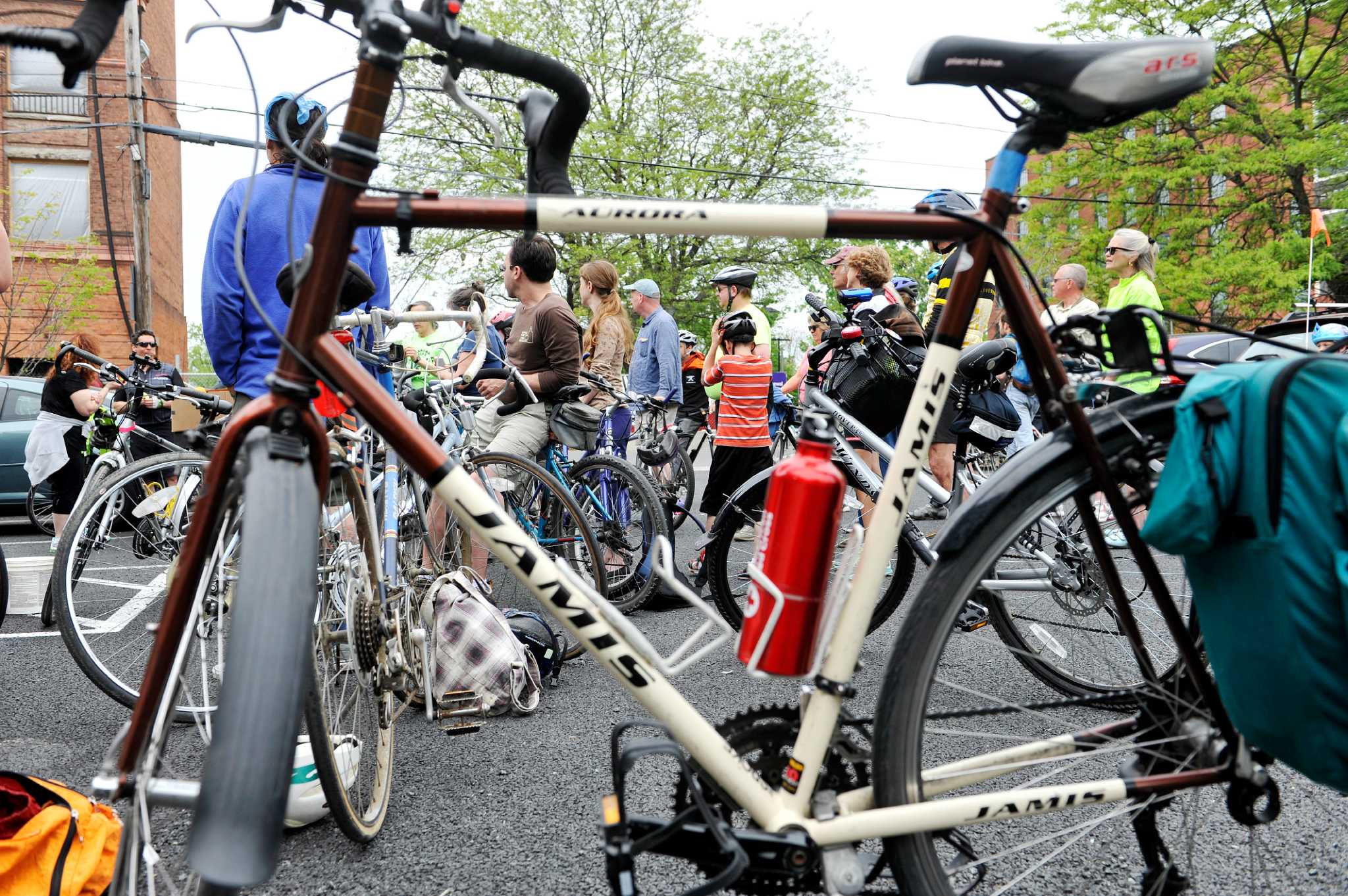 Groups take tour of Troy via bicycle
