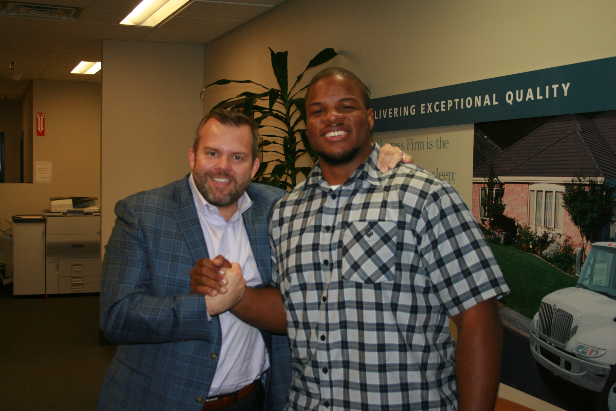 Texans lineman Karim Barton not sleeping on plans for life after football