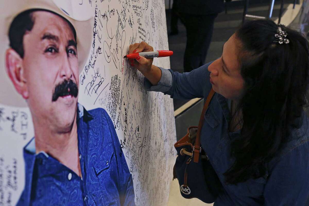 Tejano stars, hundreds of fans honor Emilio Navaira during funeral in ...