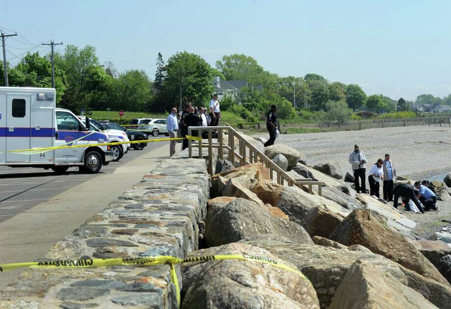 Woman’s body washes ashore in Stratford - Connecticut Post