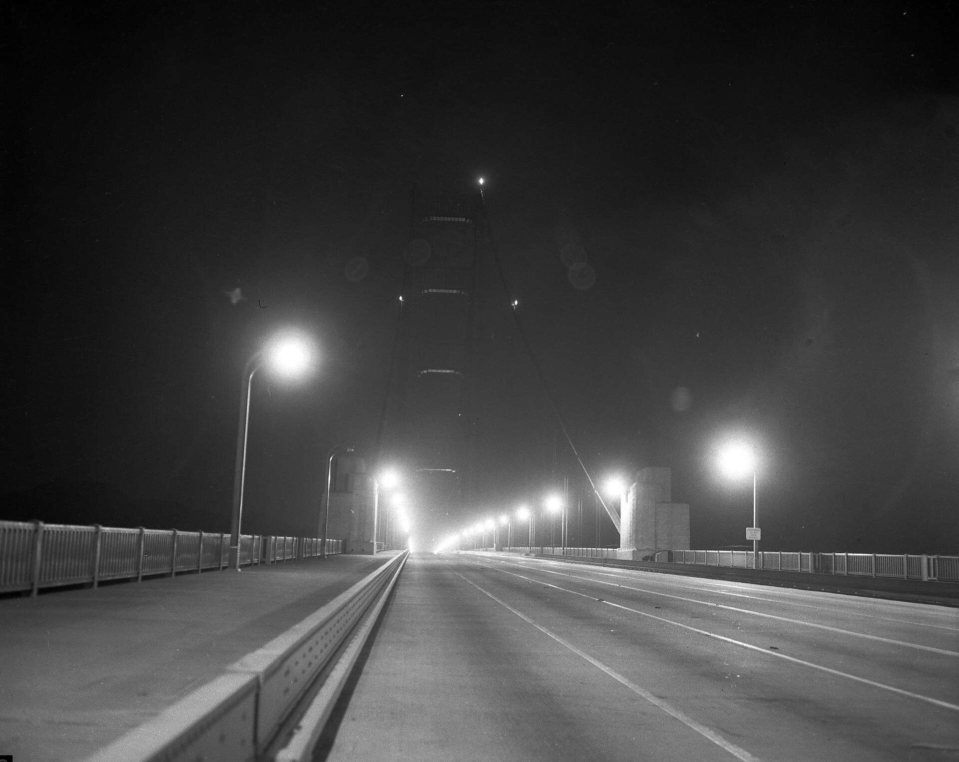 When the Golden Gate Bridge was closed by a violent storm
