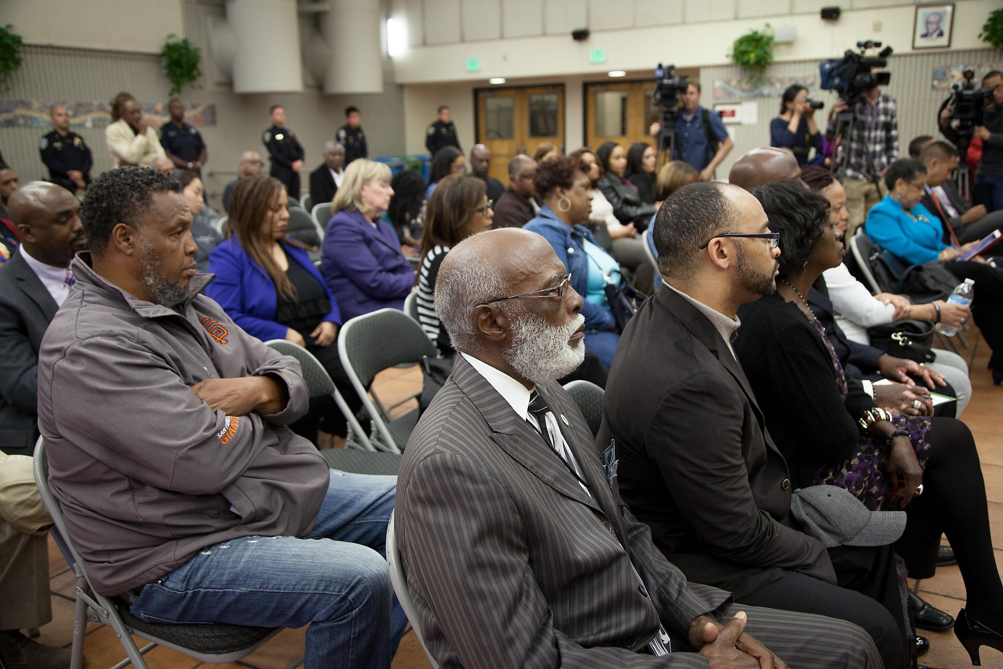 Acting SF police chief meets with Bayview community leaders