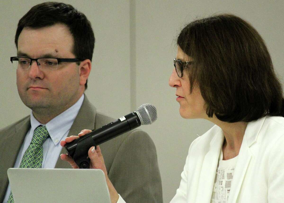 Student schedules at Westport schools under the microscope