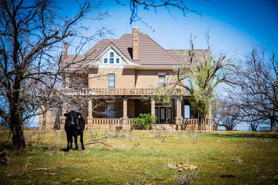Historic Texas ranch in West Texas hits market for $20 million