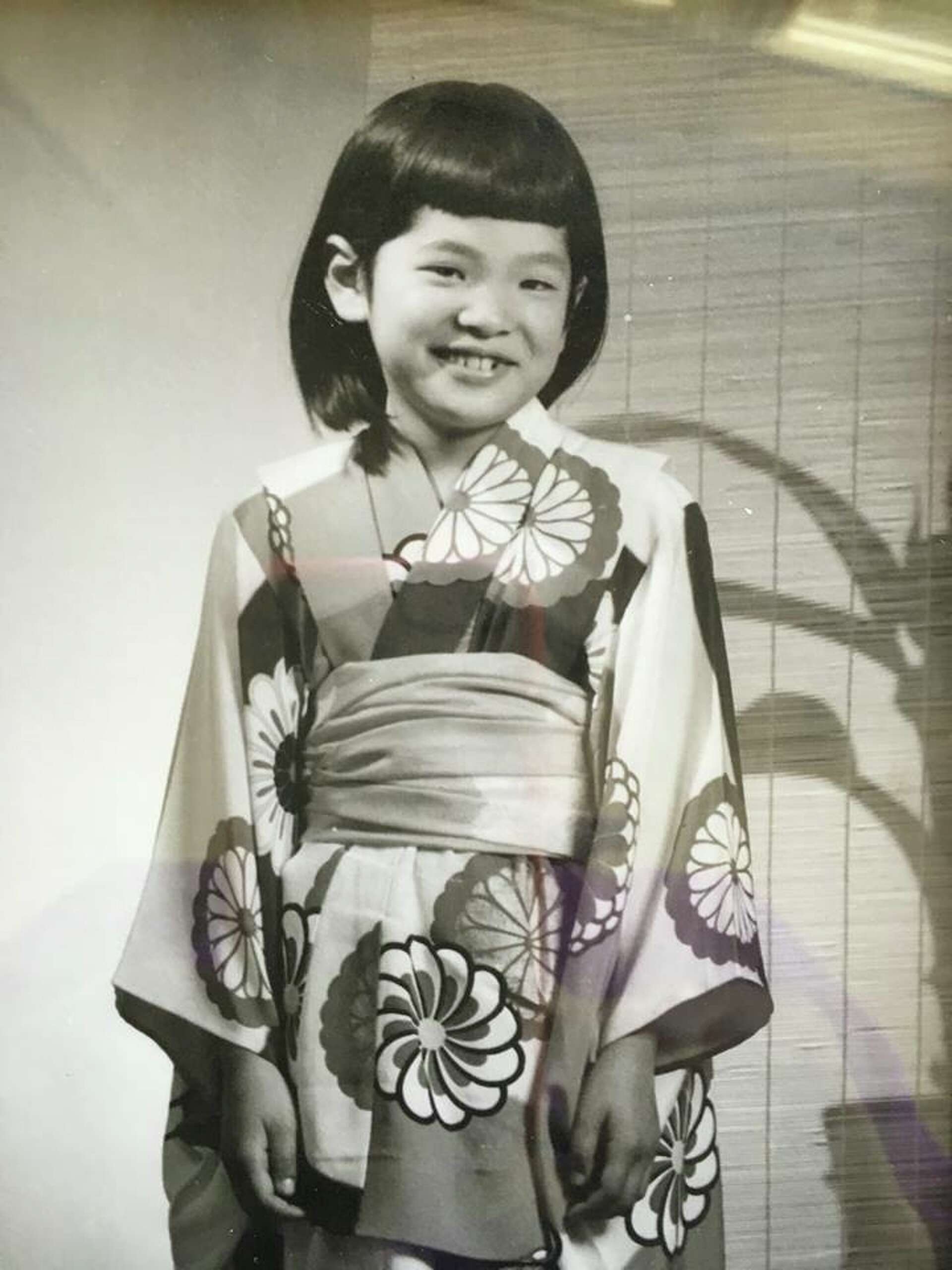 Watch this bird photobomb a KTVU weather report