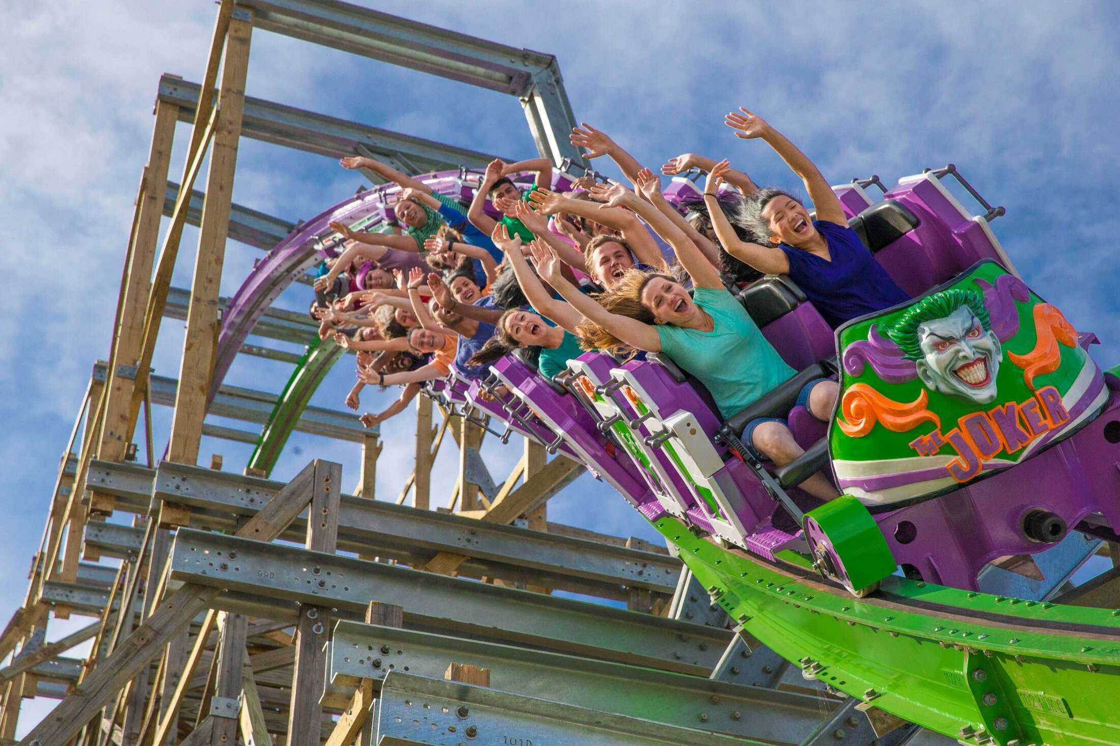 Take a 360º ride on the all-new Joker roller coaster at Six Flags ...