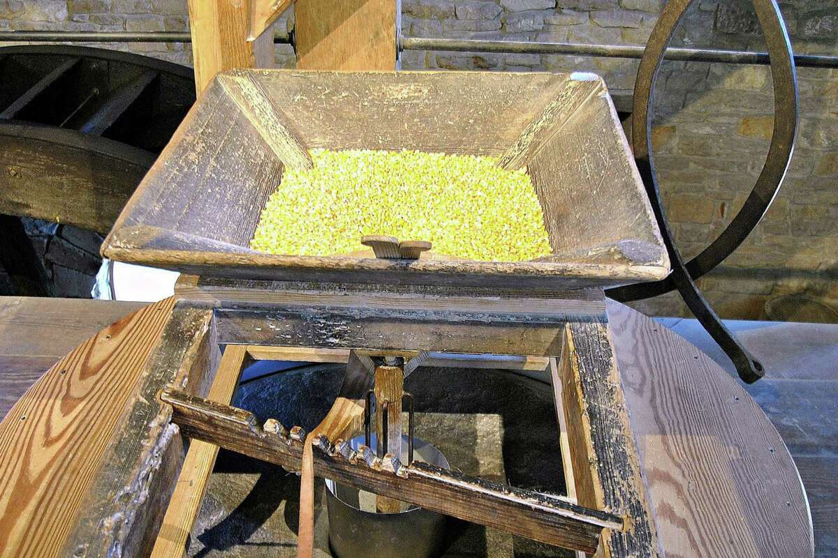 George Washington's reconstructed gristmill offers a historic look at ...