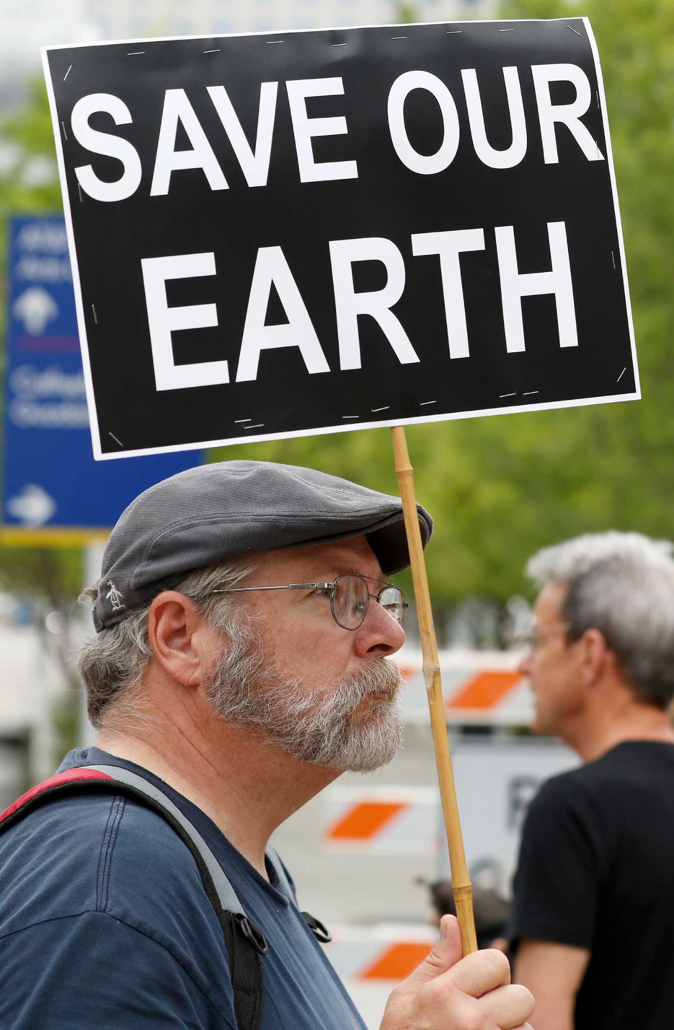 Climate activists notch modest but significant win at Exxon meeting