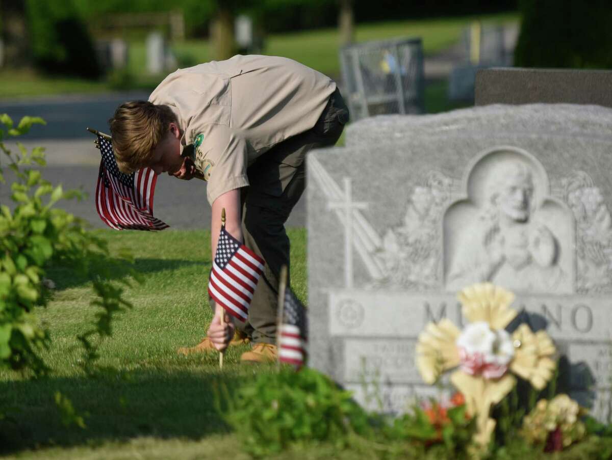 Local Scouts honor fallen vets for Memorial Day