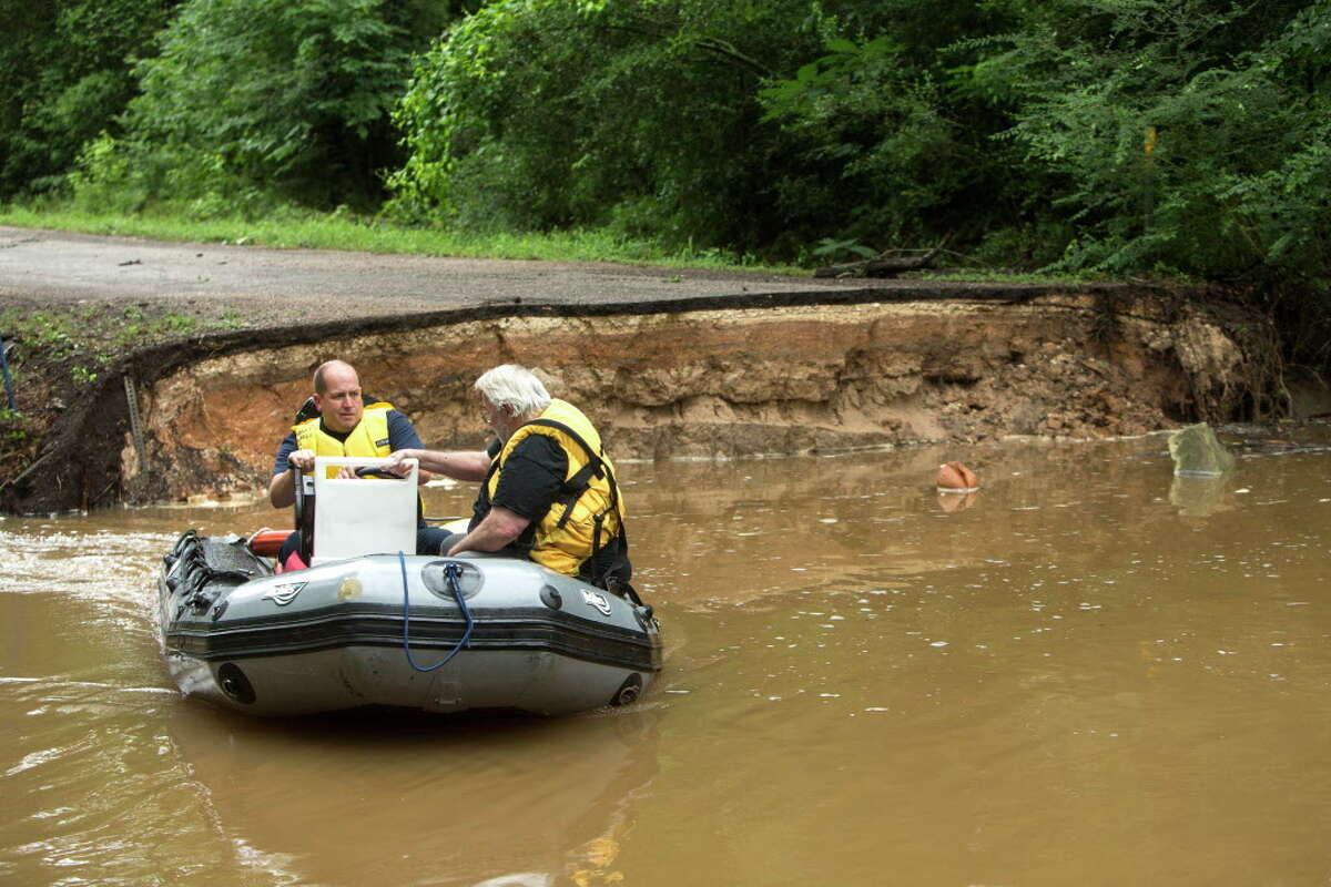 Astronaut photo shows Brazos River flooding