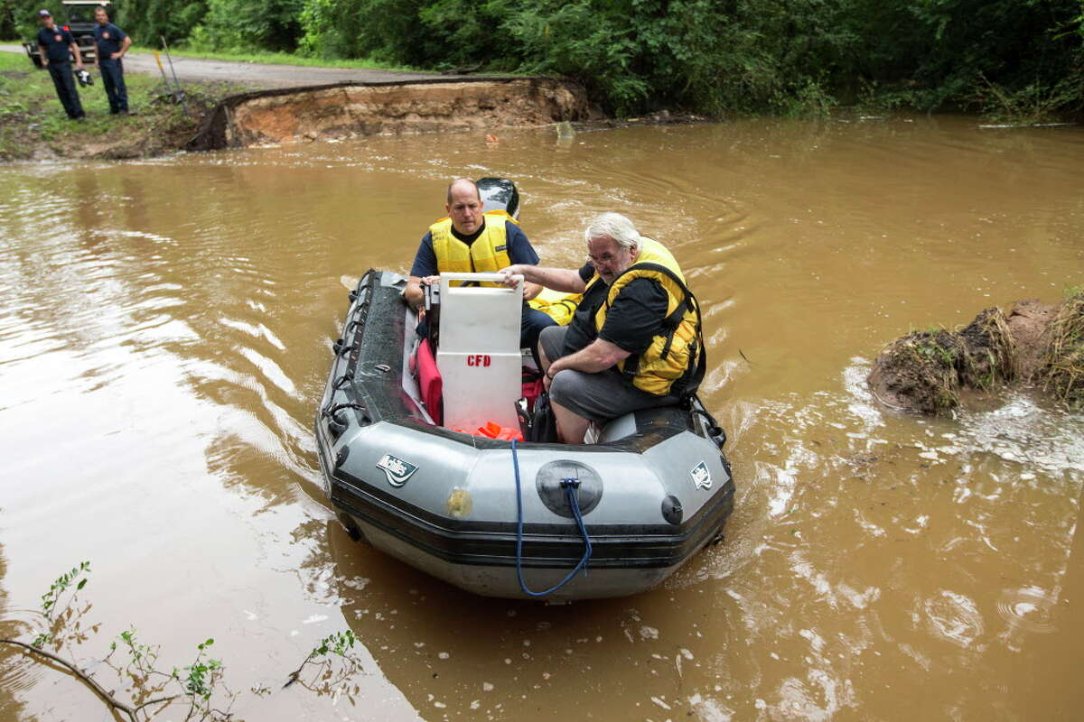Astronaut photo shows Brazos River flooding