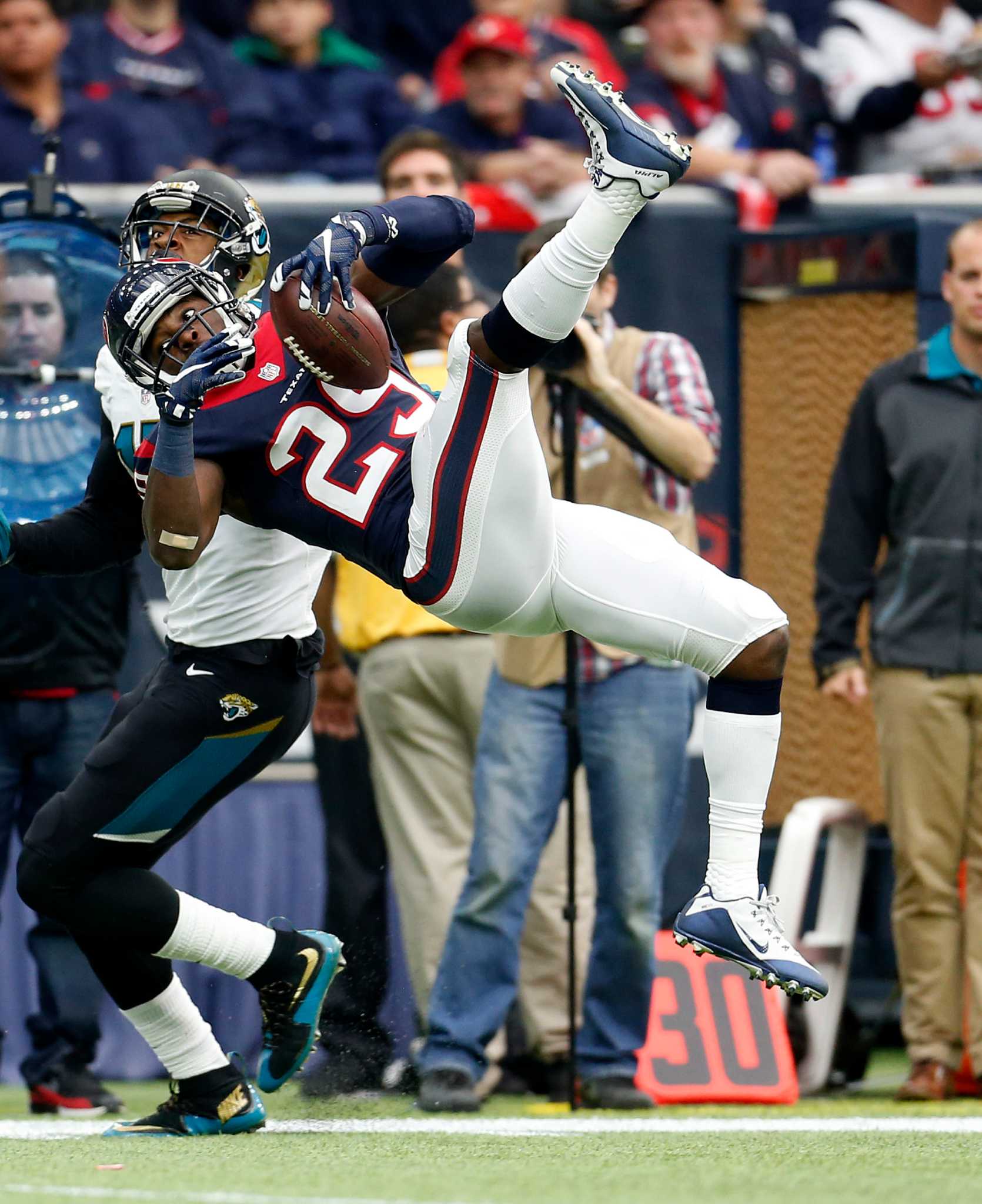 Texans' Hal tries to build on successful move to safety