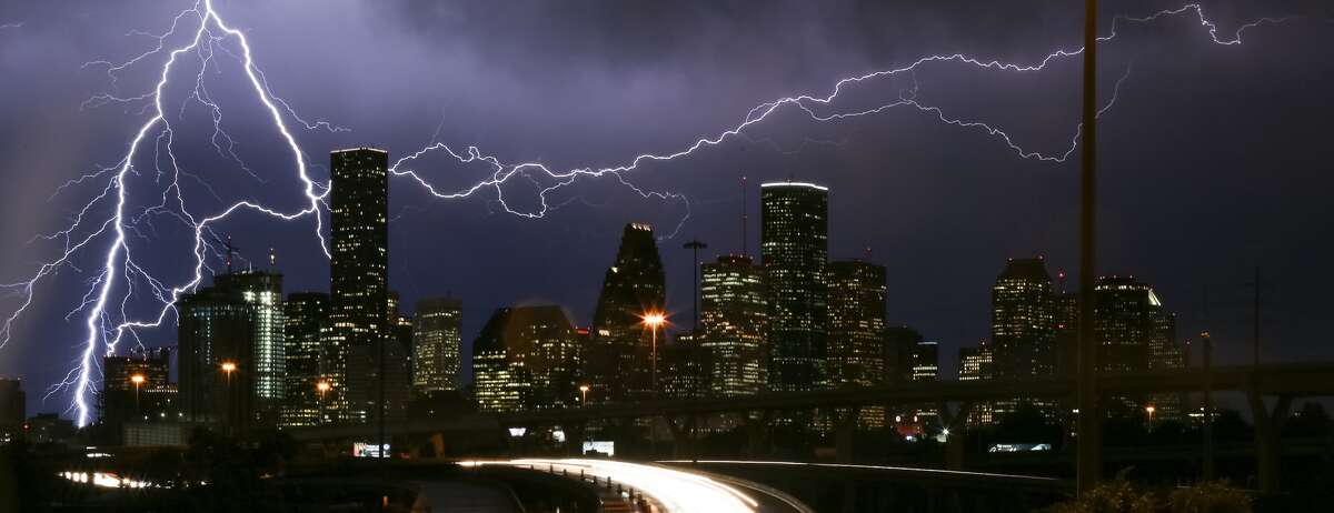 Storms bring thunder, lightning and road closures in Houston area