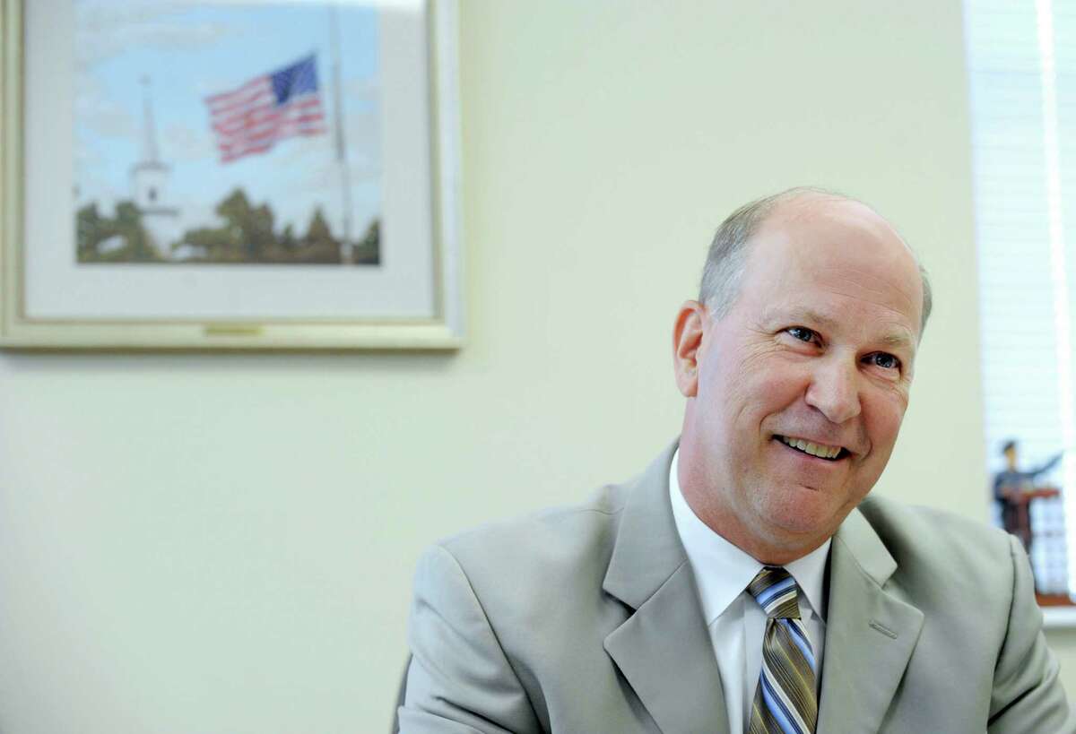 Wife of police chief who handled Sandy Hook response details trauma ...