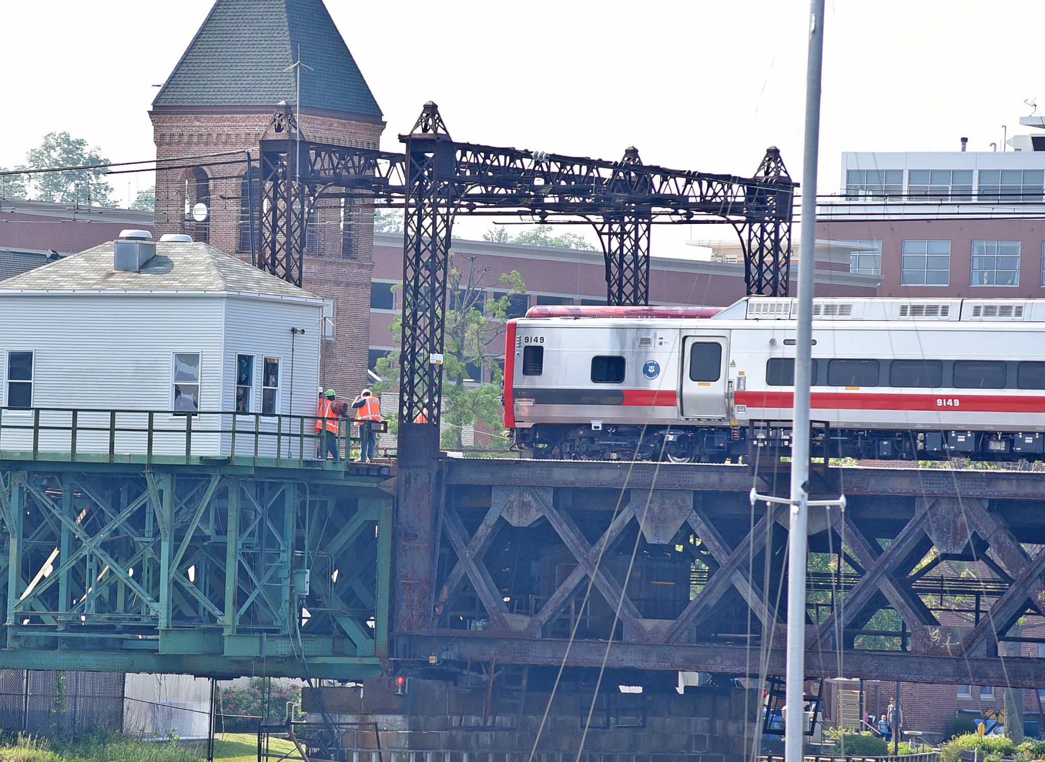 Shipbuilder asks ConnDOT to rethink Walk Bridge