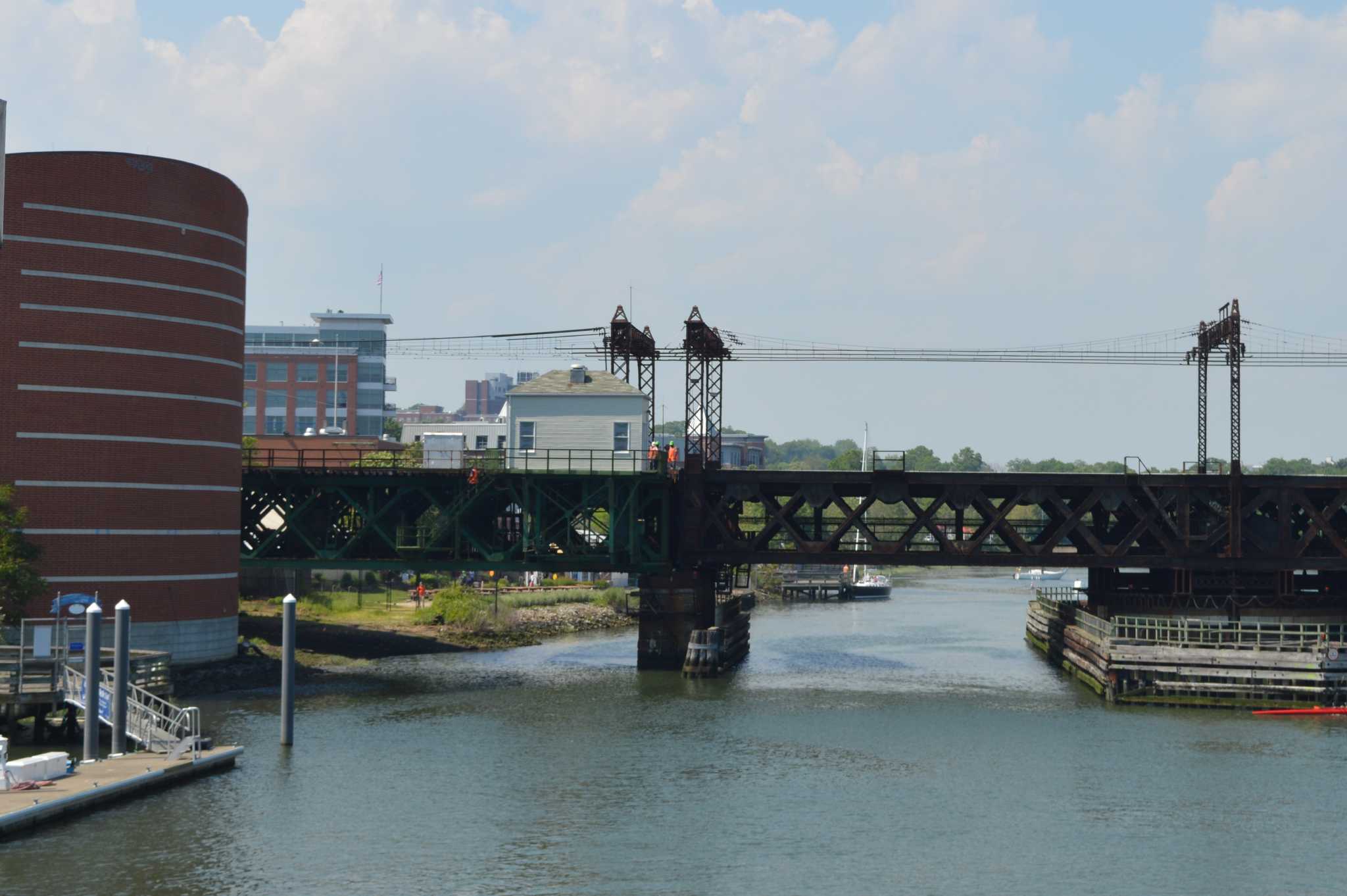 Shipbuilder asks ConnDOT to rethink Walk Bridge