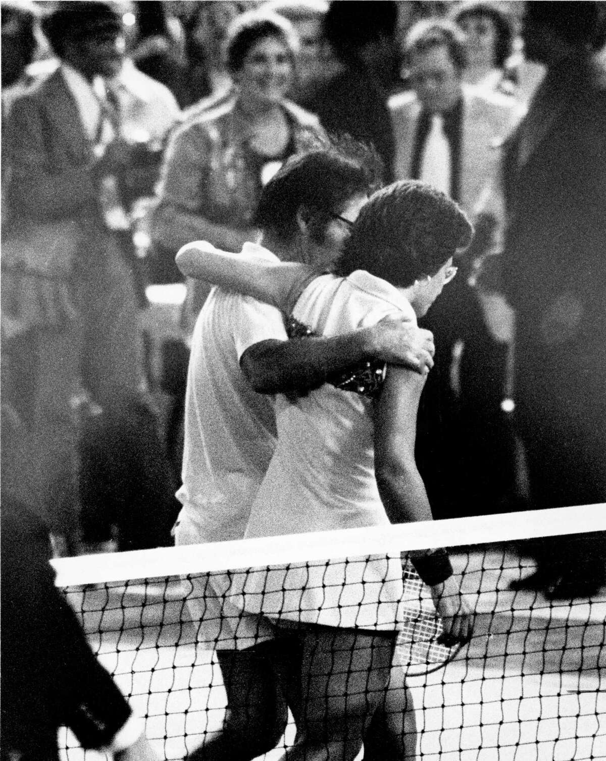 Stages serves up unique look at battle of the sexes