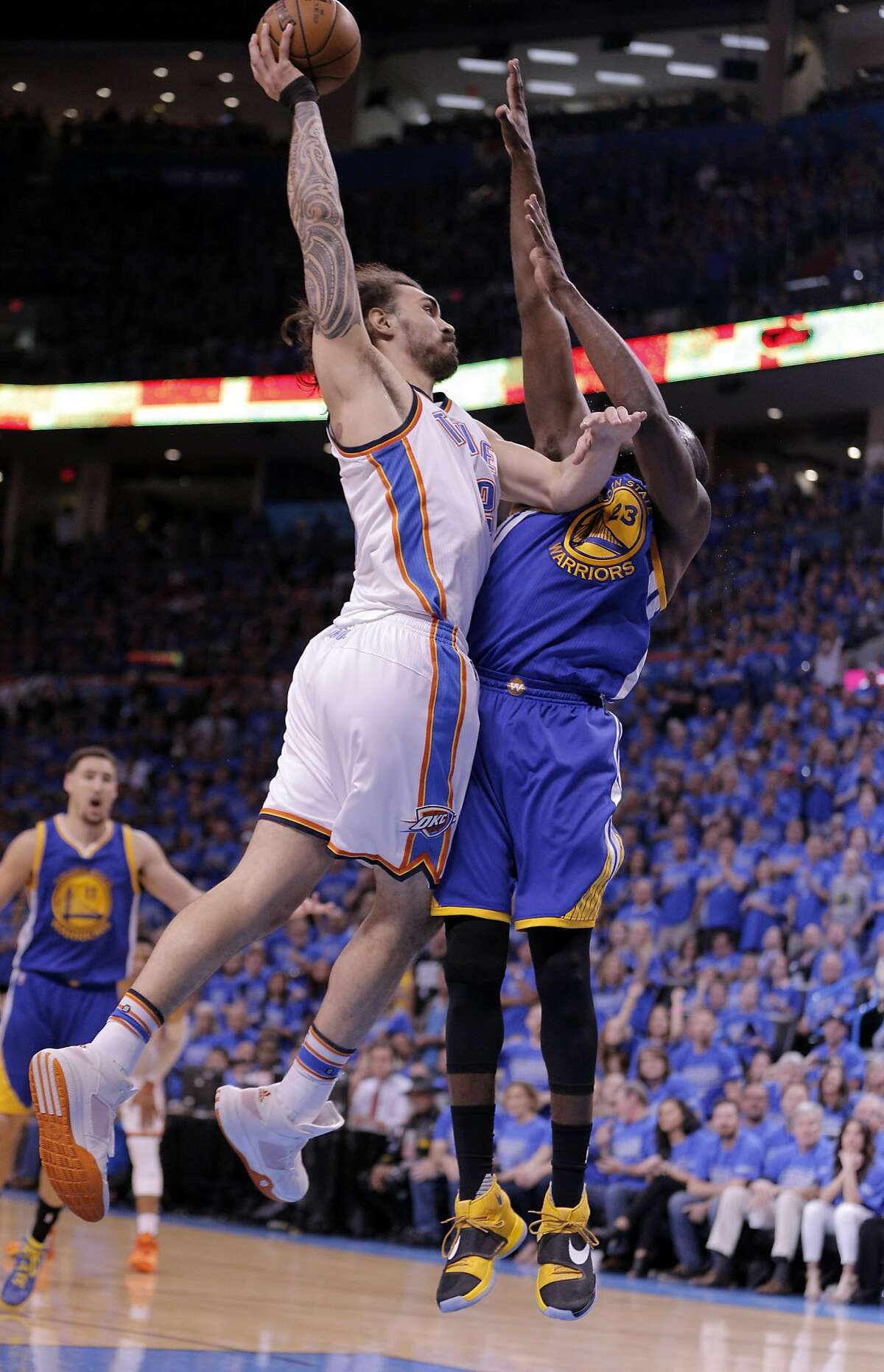 Klay Thompson, Stephen Curry carry Warriors to riveting Game 6 win